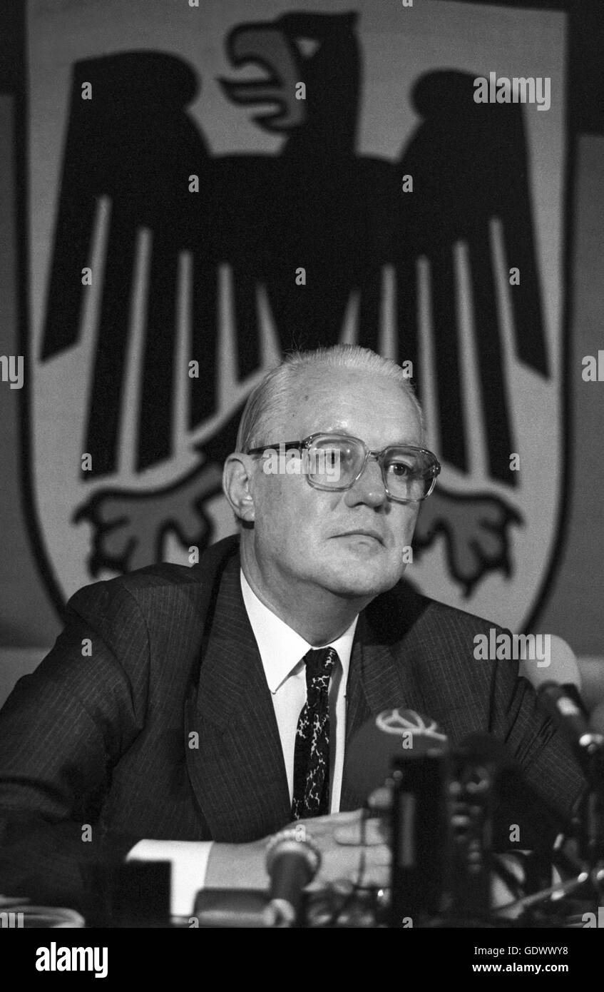 Gerhard Stoltenberg High Resolution Stock Photography and Images - Alamy