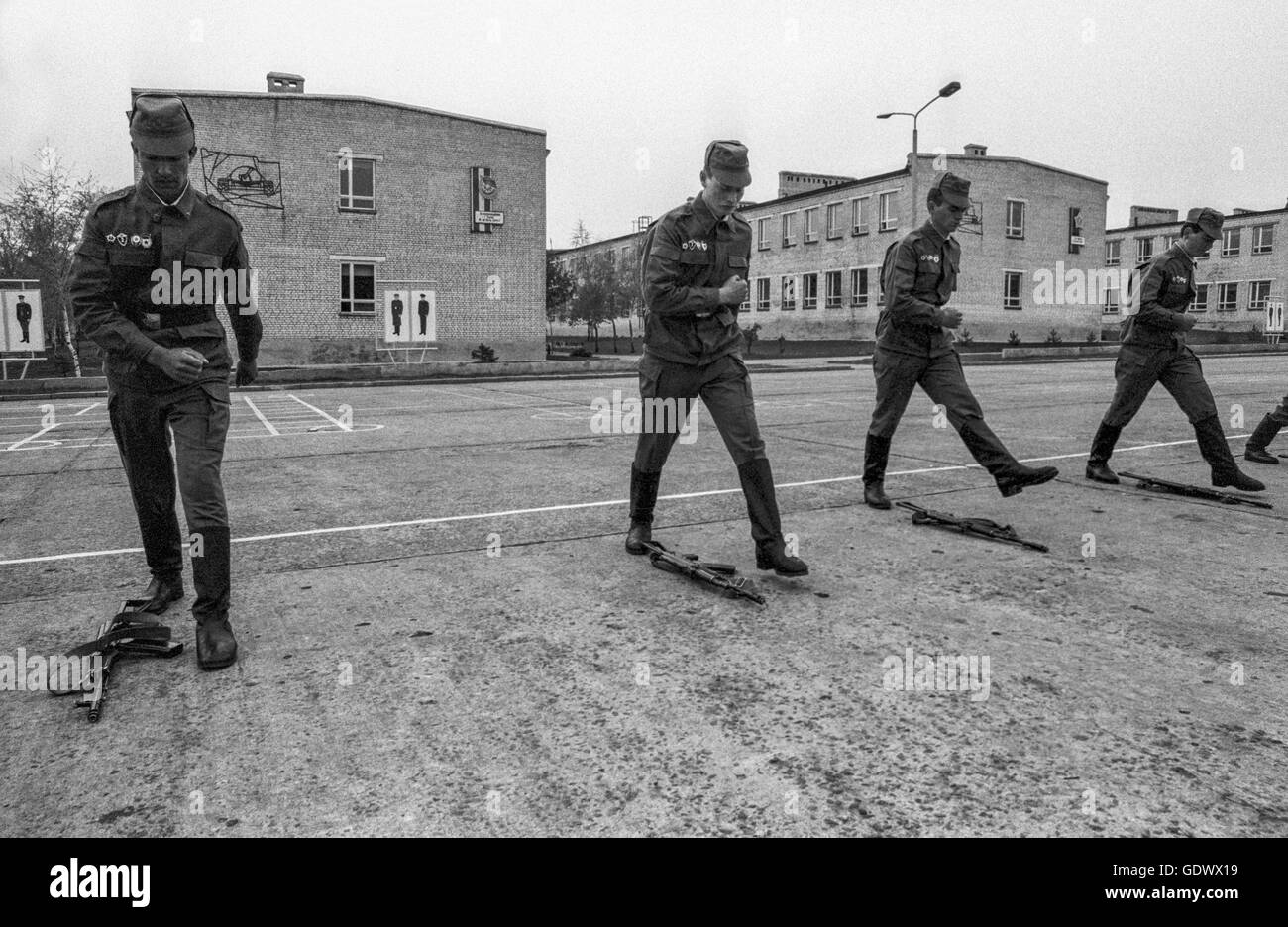 On the military training area of the CIS Armed Forces in Altengrabow ...