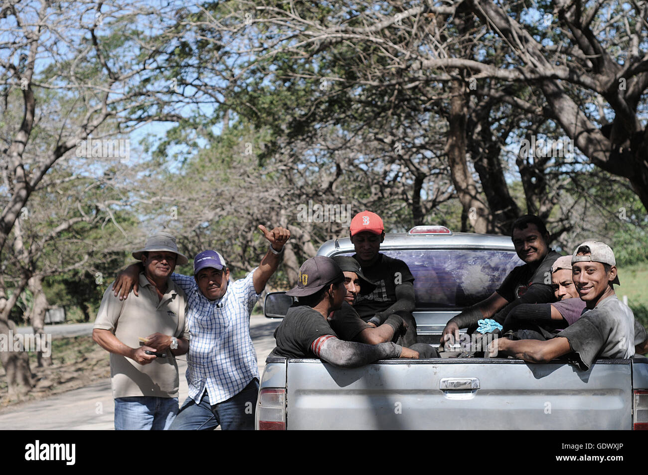 Nicaraguan workers in Costa Rica Stock Photo - Alamy