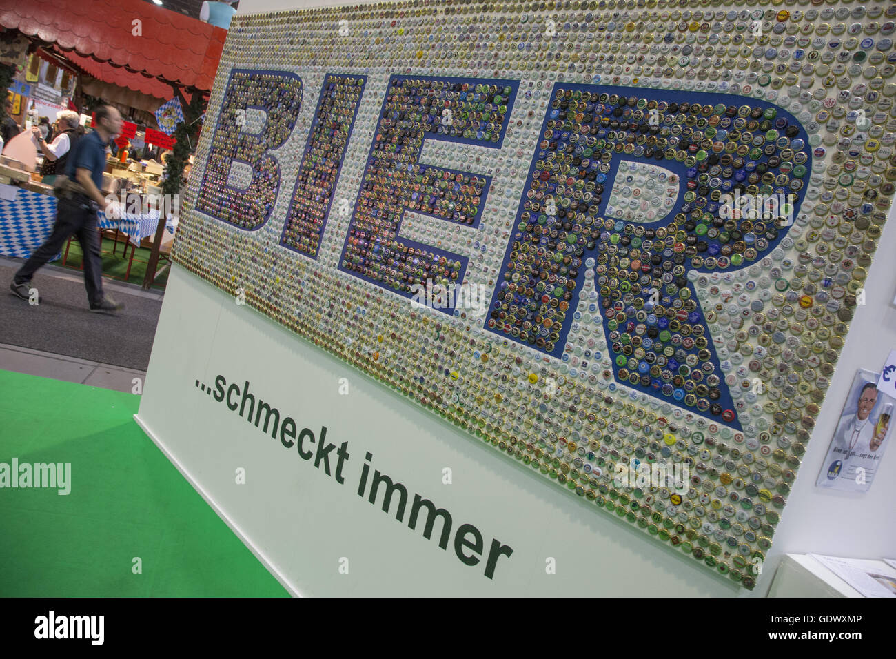 A green week hi-res stock photography and images - Alamy