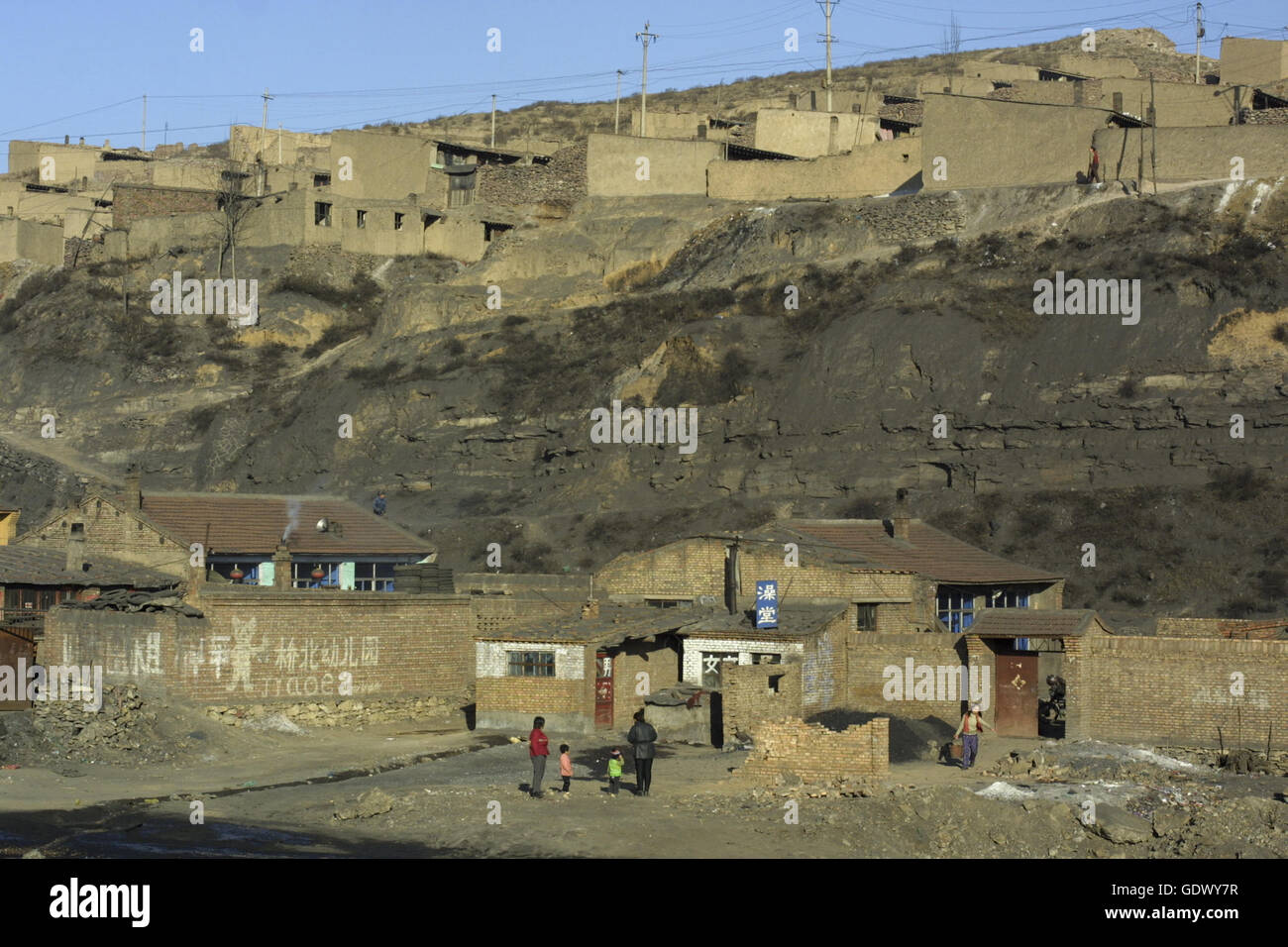 An outside view of a small coal mine town Stock Photo - Alamy