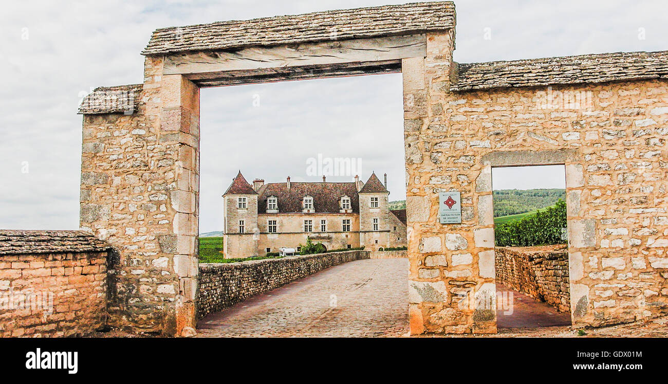 Clos Vougeot, Burgundy France Stock Photo - Alamy