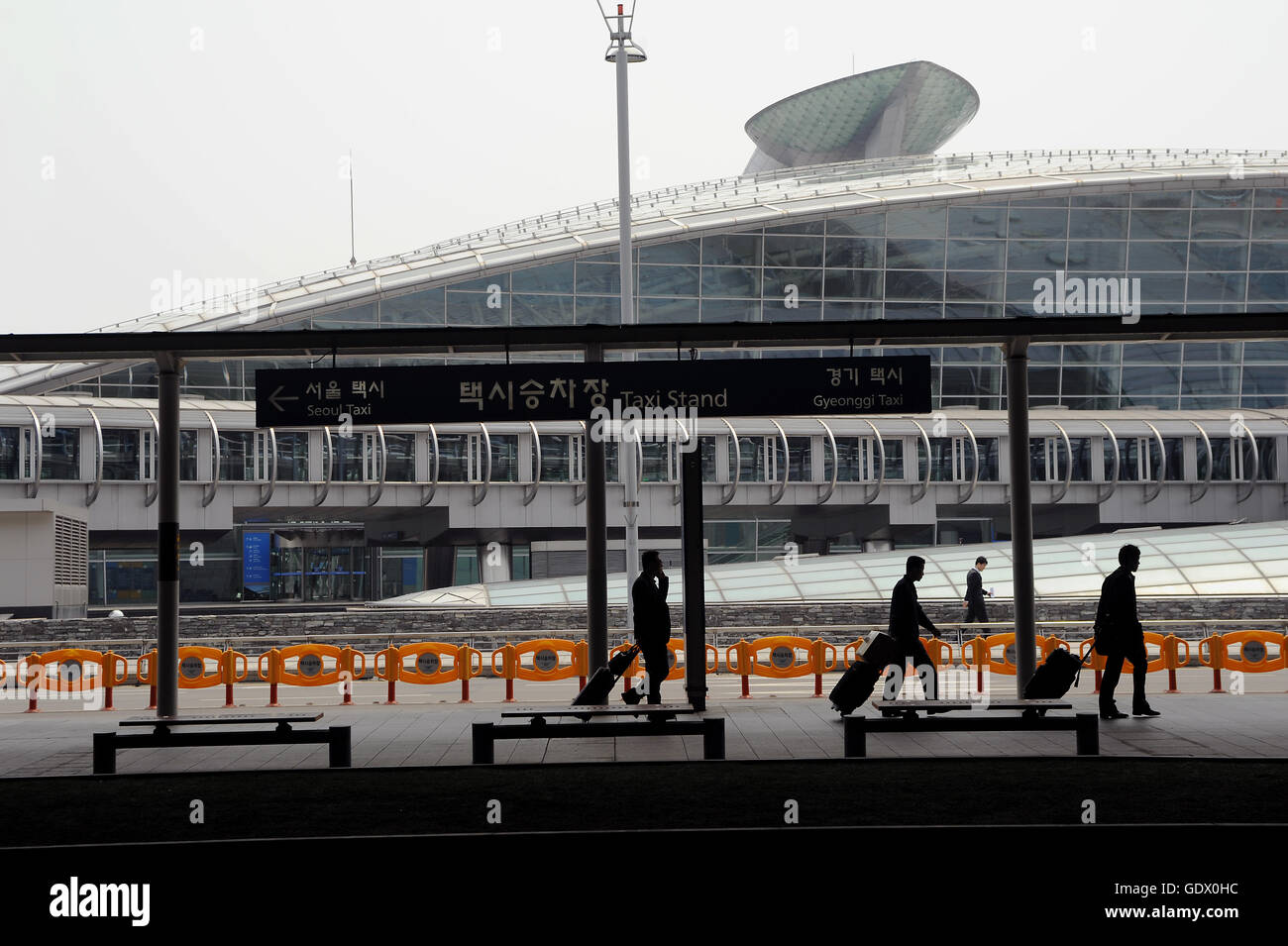 Incheon airport exterior hi-res stock photography and images - Alamy