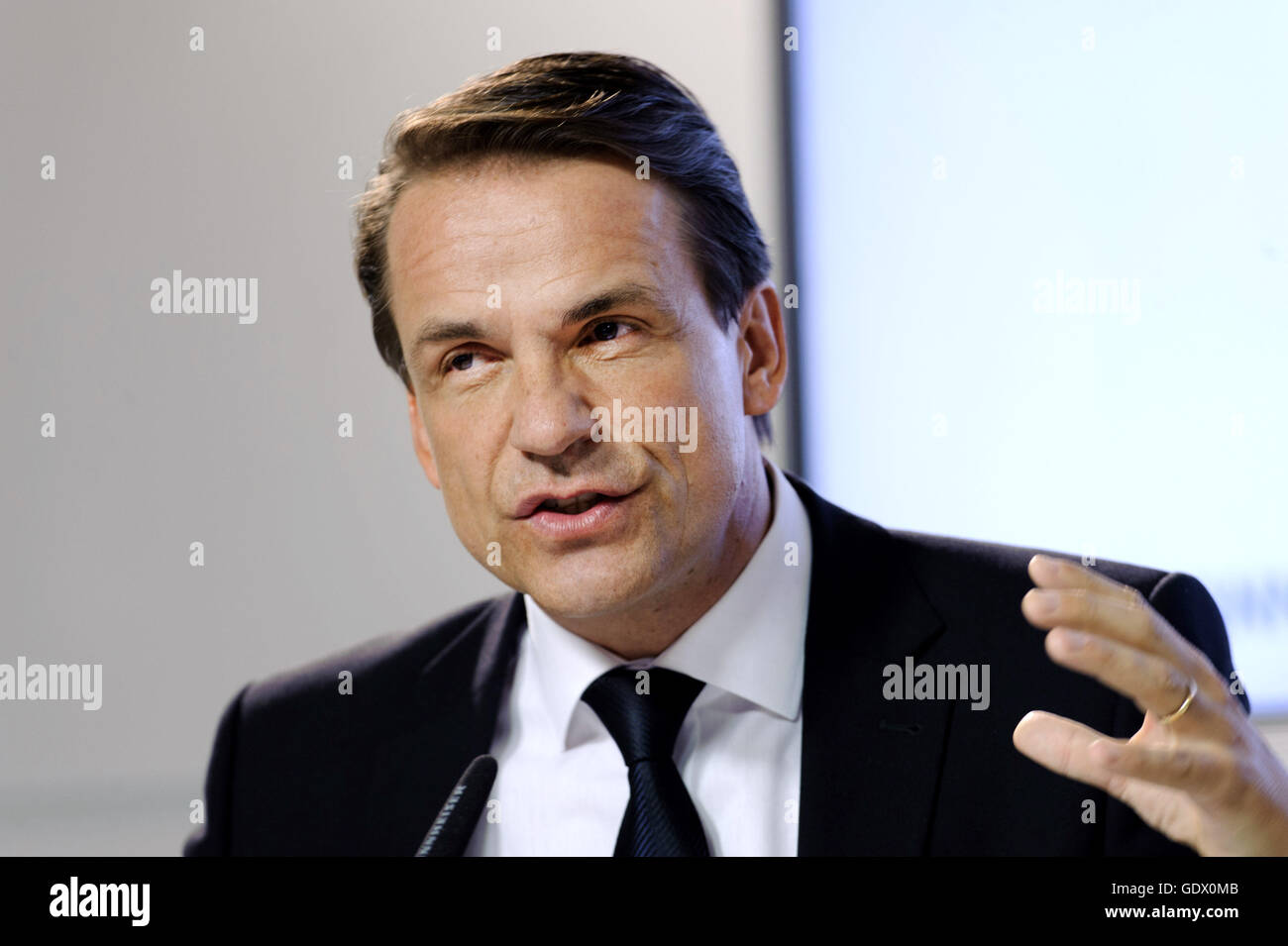Member of the bertelsmann ag executive board hi-res stock photography ...