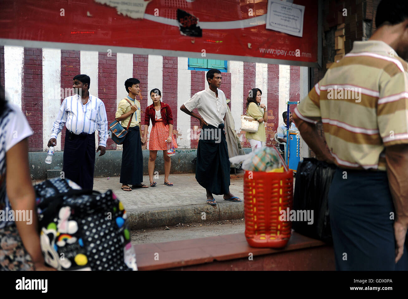 Bus stop in Rangoon Stock Photo - Alamy