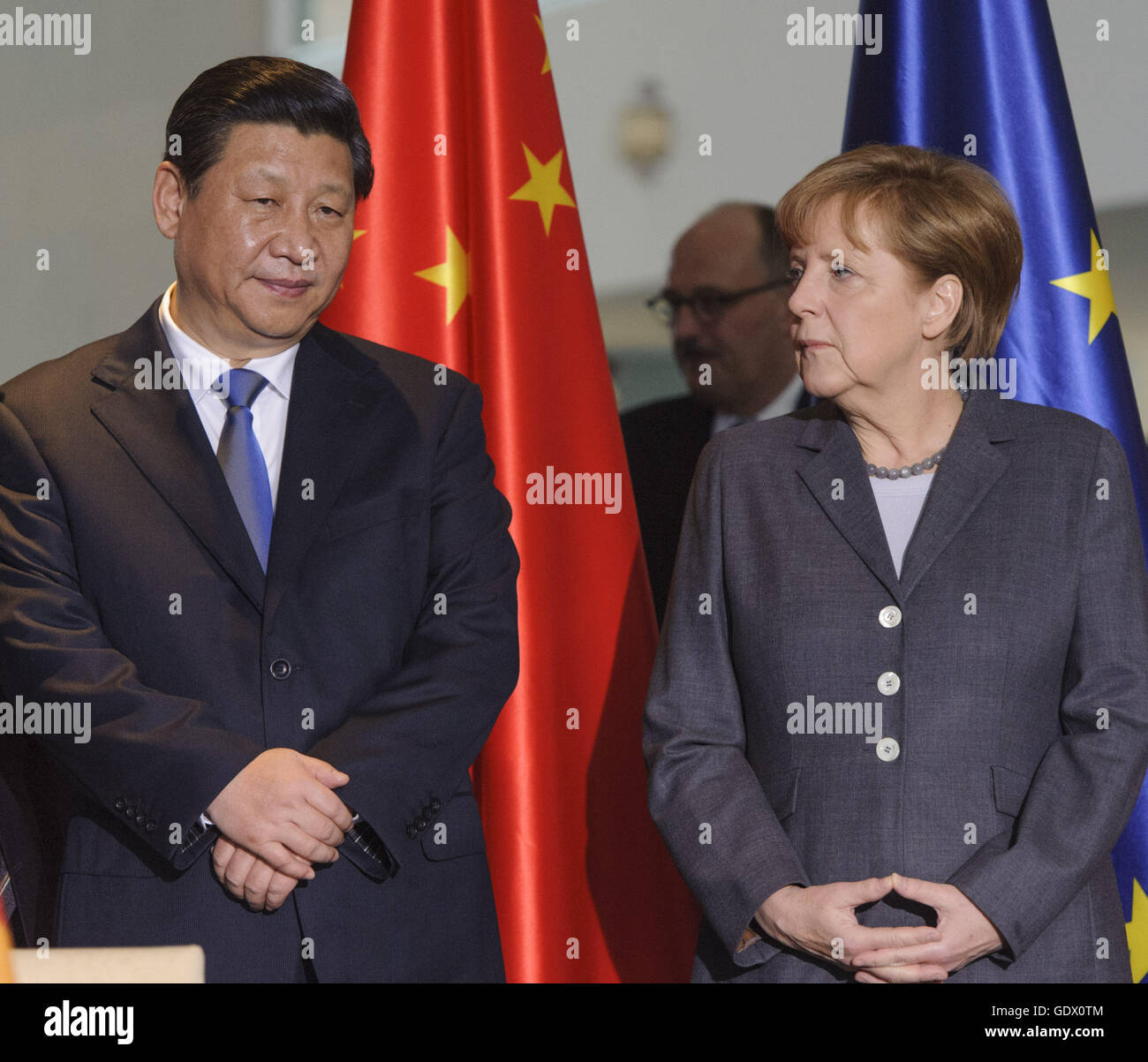 Xi jinping flag hi-res stock photography and images - Alamy