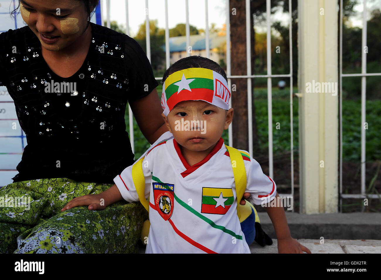Burmese football fans Stock Photo - Alamy