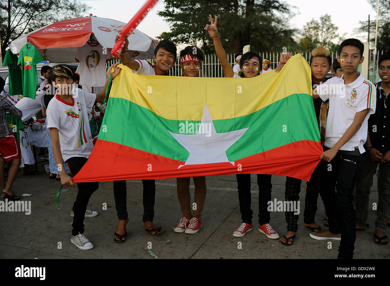 Burmese football fans Stock Photo - Alamy