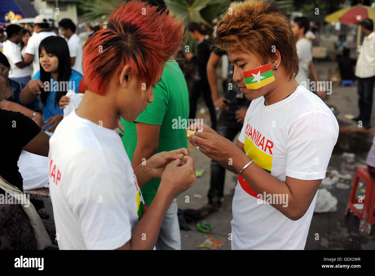 Burmese football fans Stock Photo - Alamy
