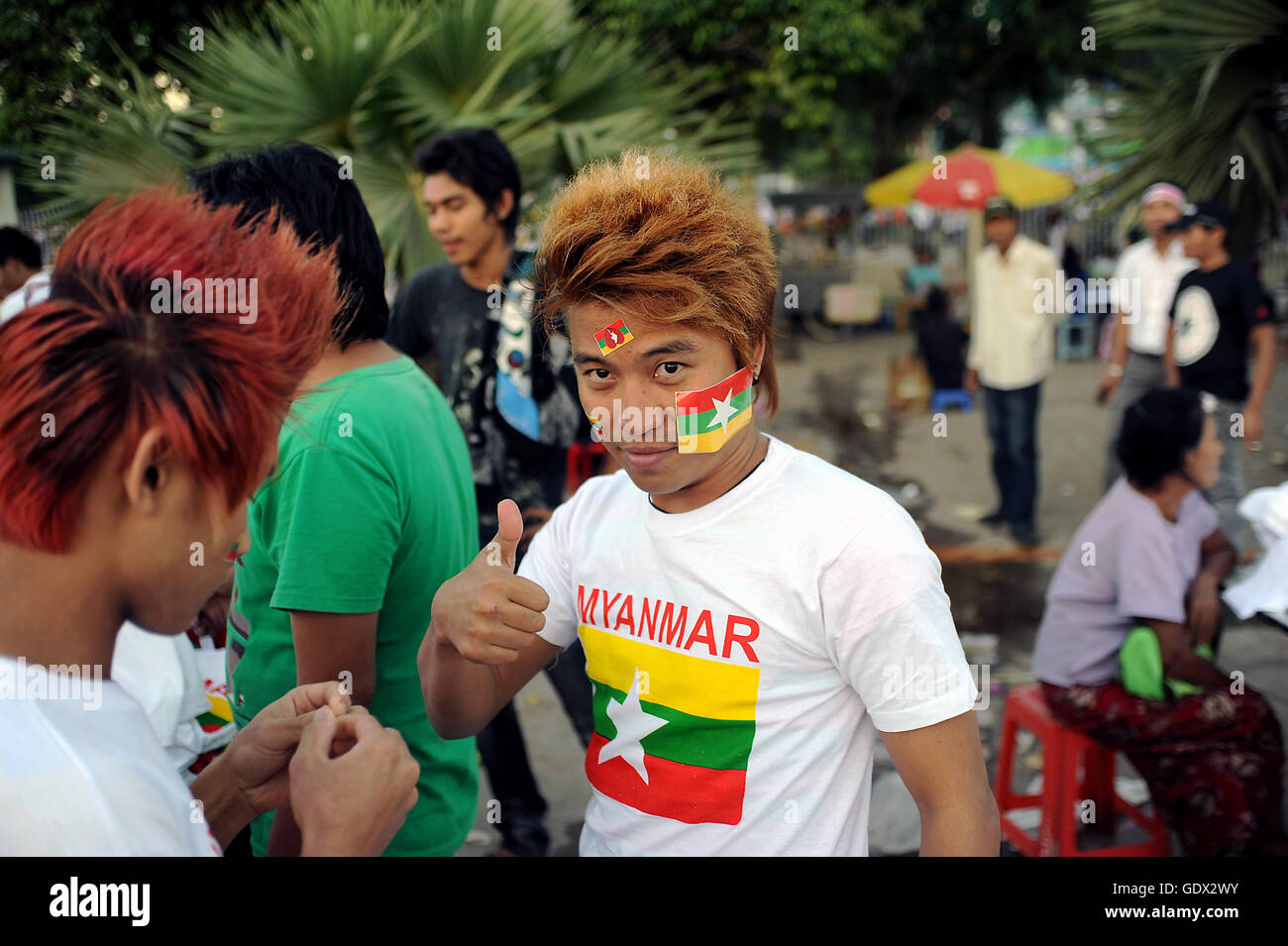 Burmese football fans Stock Photo - Alamy