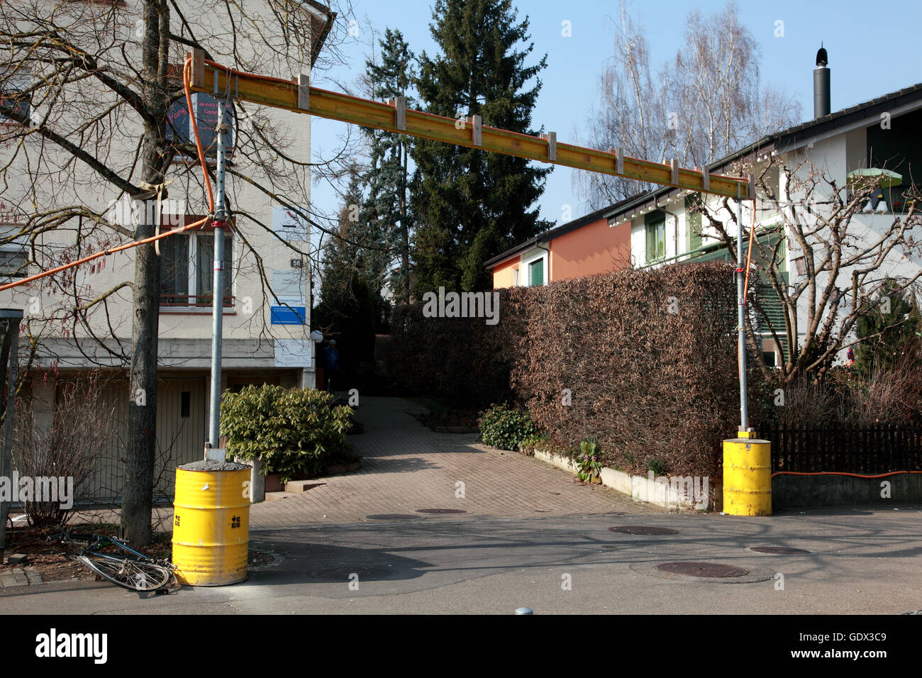 Temporary electricity cables raised well above the ground in order to ...
