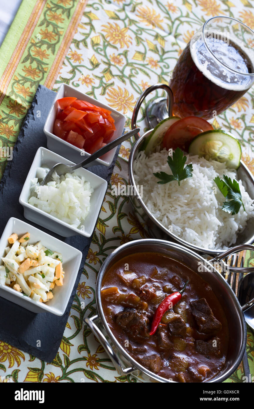 A Malaysian/Indonesian meal of Beef Rendang (curry) (Rendang daging ...