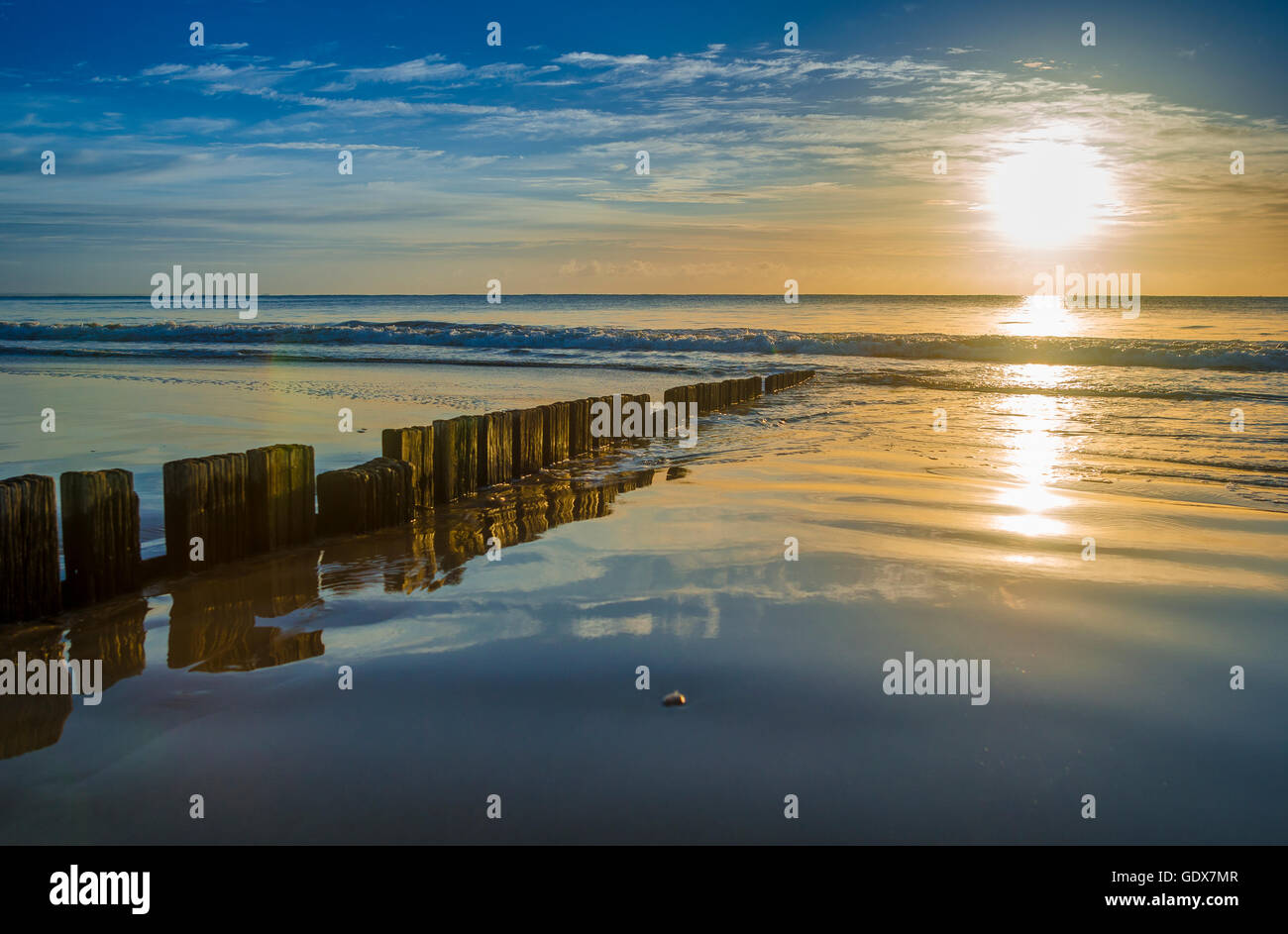 Ocean moderation hi-res stock photography and images - Alamy