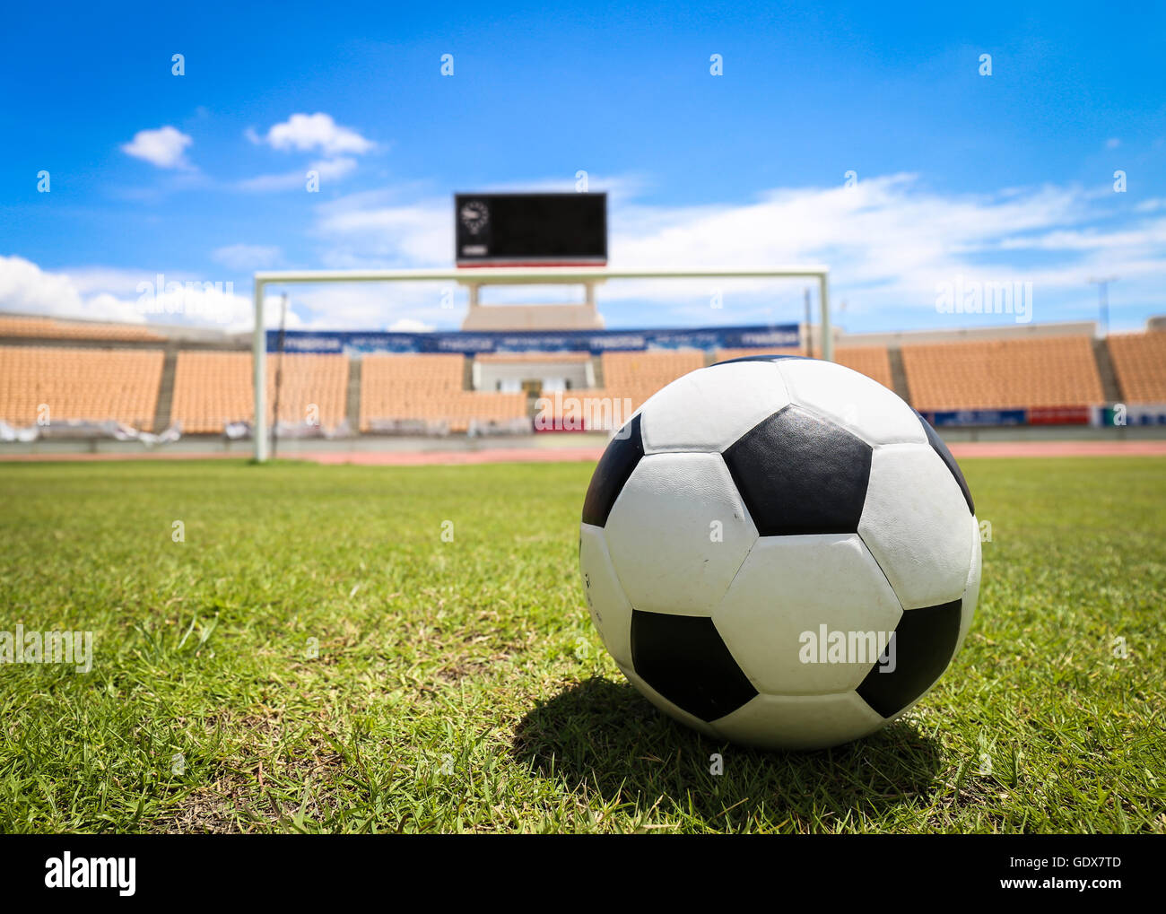 Ball in goal artificial hi-res stock photography and images - Alamy