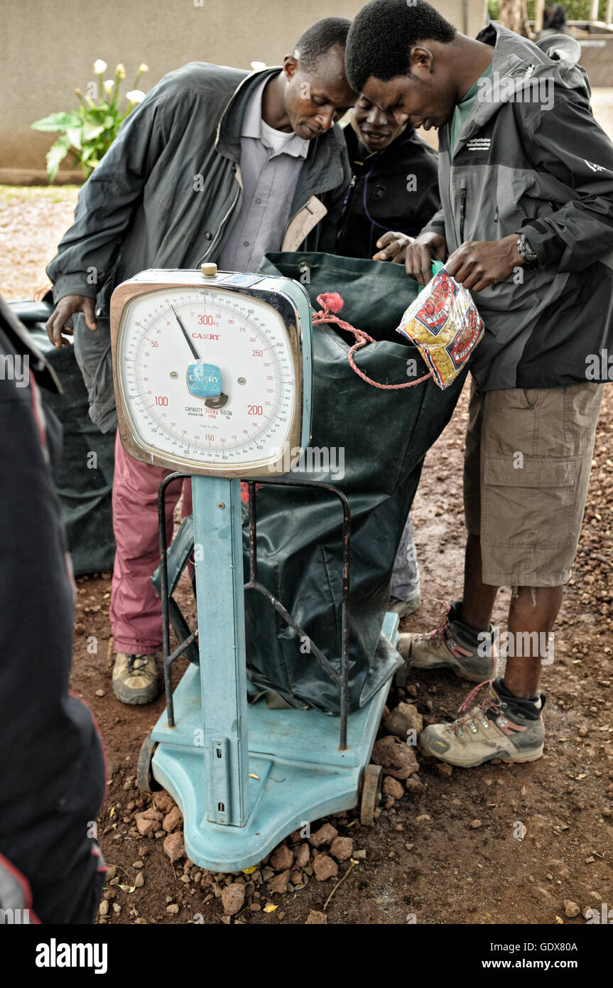 Loads hi-res stock photography and images - Alamy