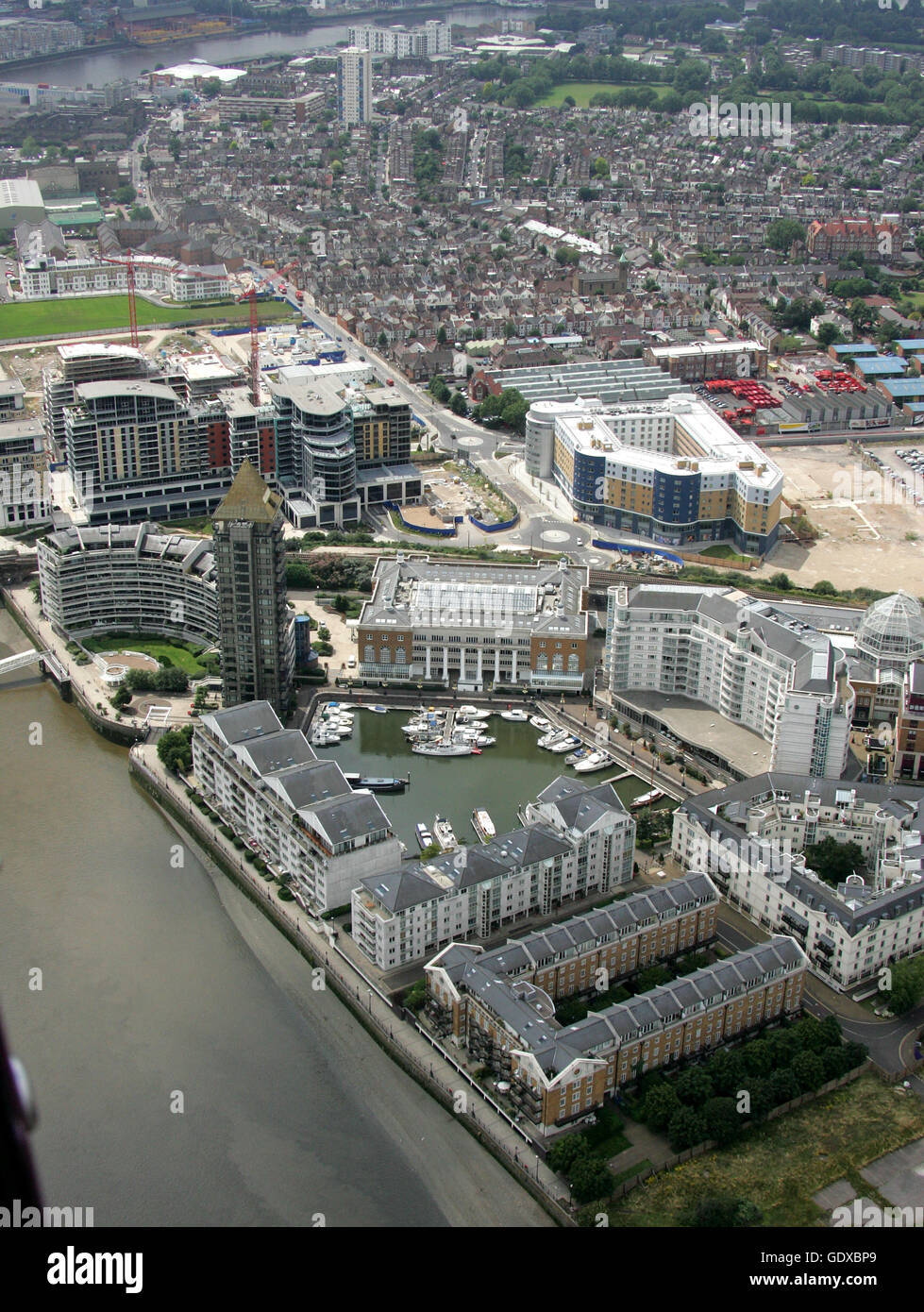 Chelsea harbour london aerial hi-res stock photography and images - Alamy