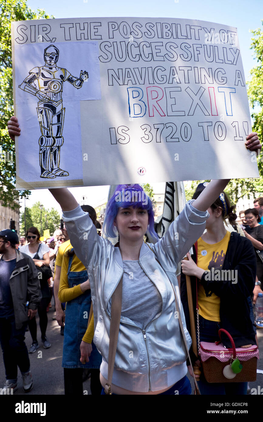 Forty thousand people hi-res stock photography and images - Alamy