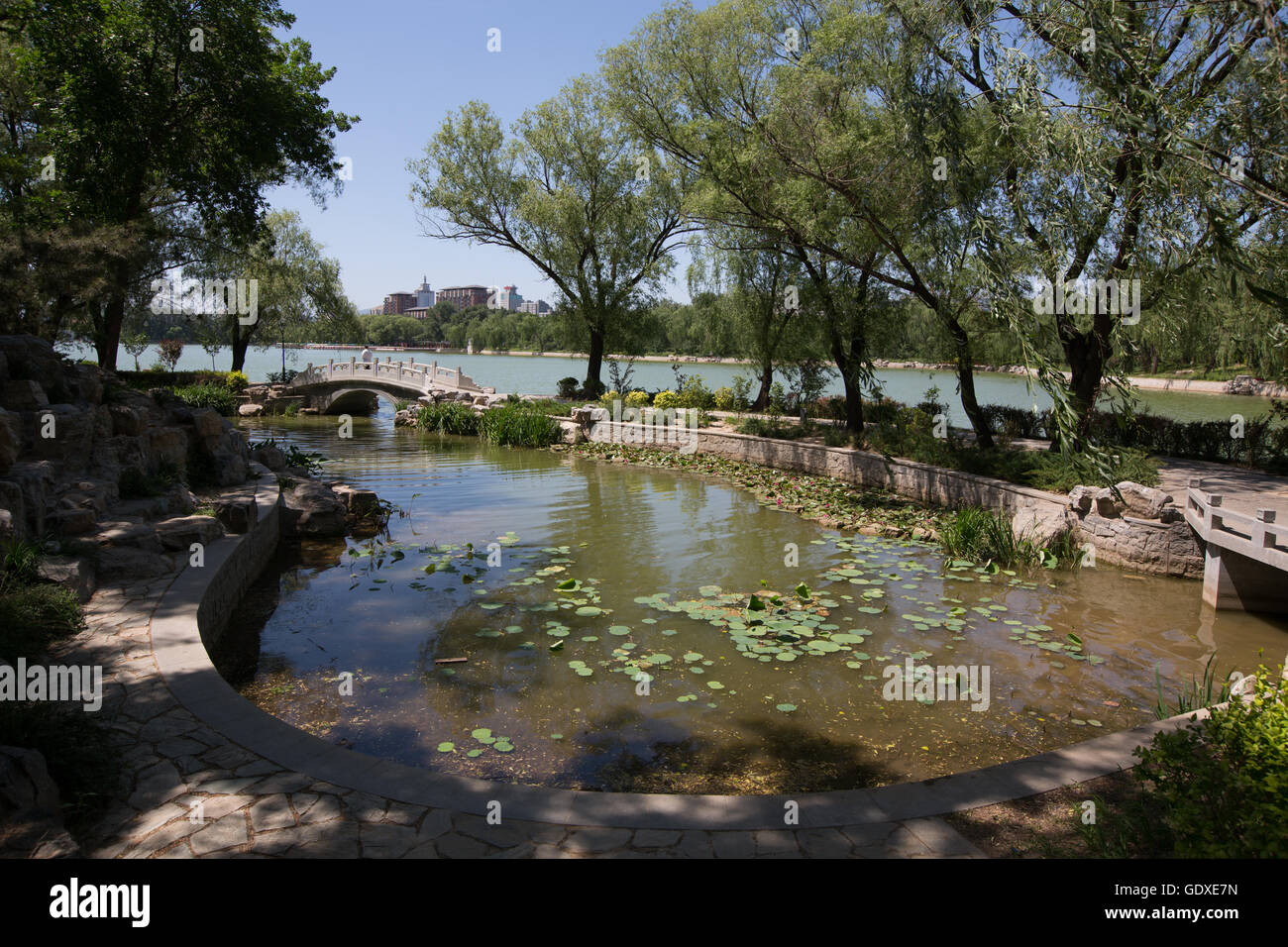 Yuyuantan lake hi-res stock photography and images - Alamy