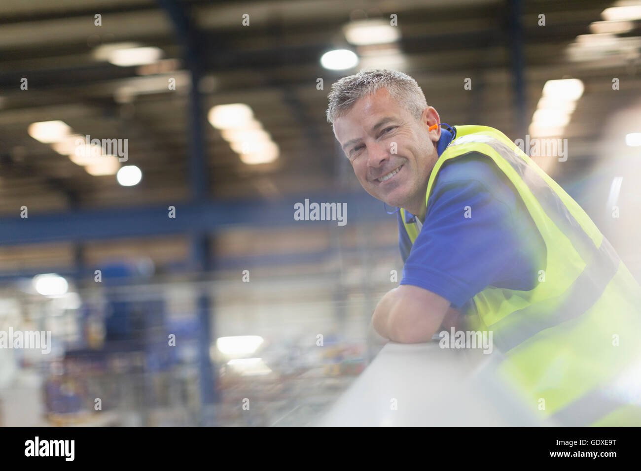 Steel shoulder hi-res stock photography and images - Alamy