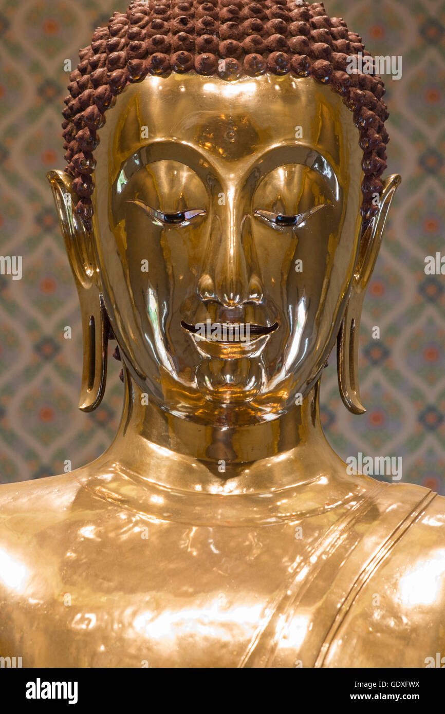 The Gold Buddha at the Temple Wat Traimit in the China Town of Bangkok ...