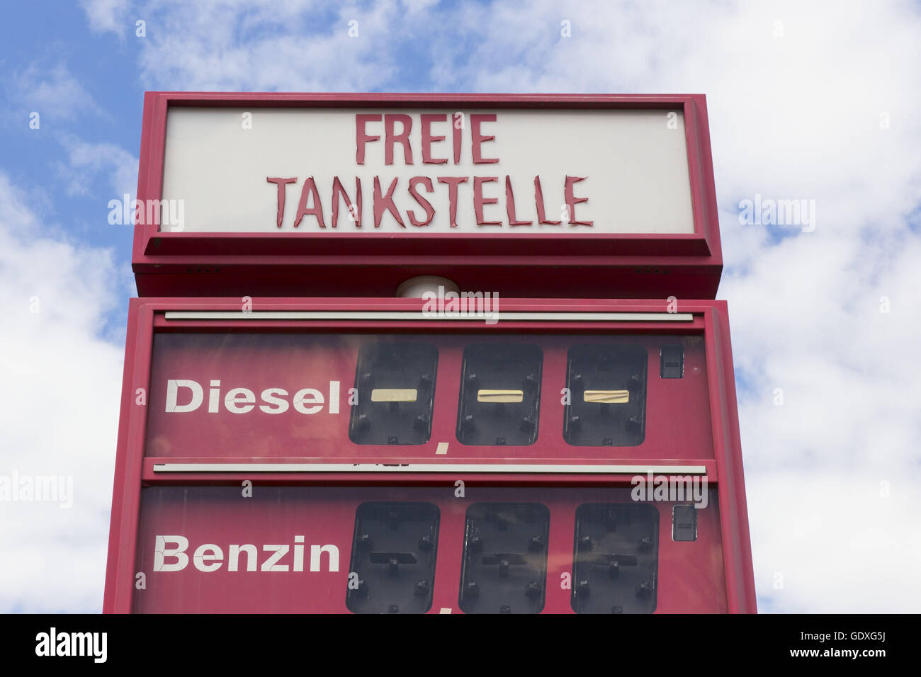 Gas station price board hi-res stock photography and images - Alamy