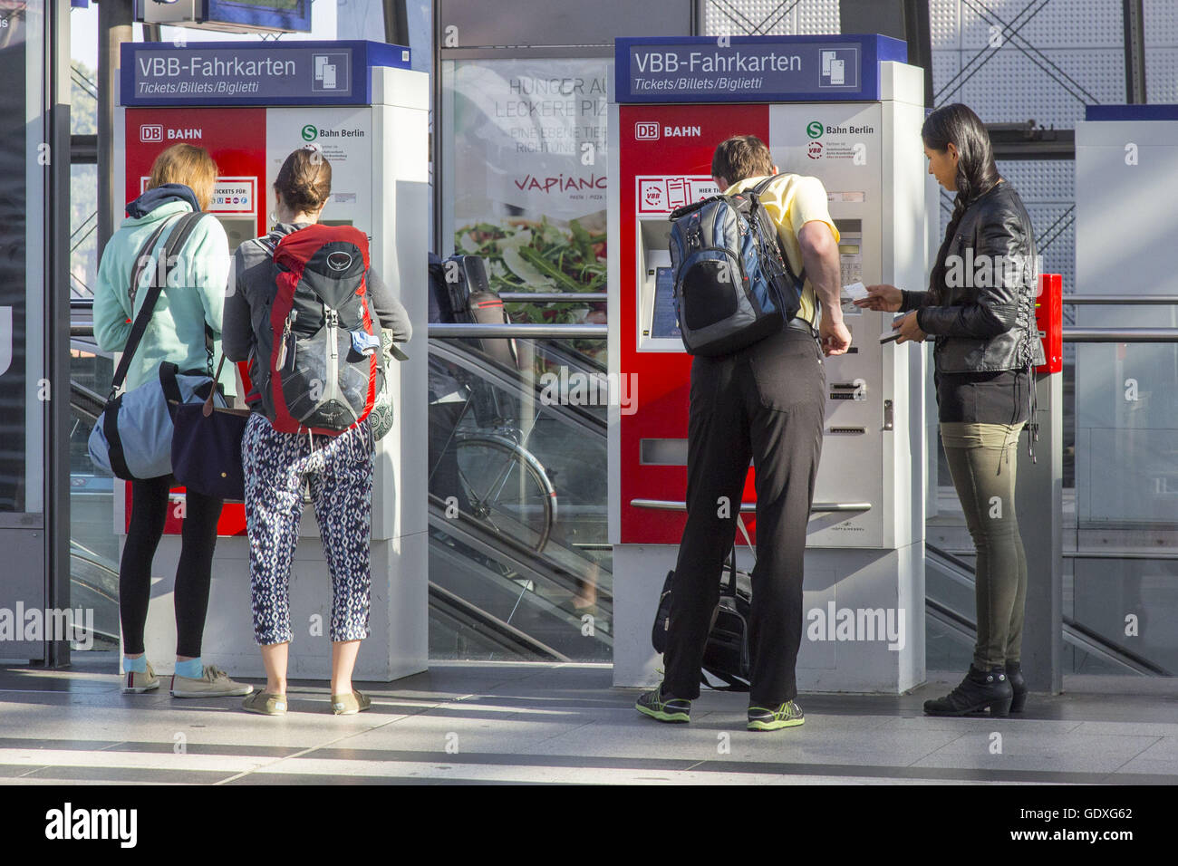 Tvm hi-res stock photography and images - Alamy