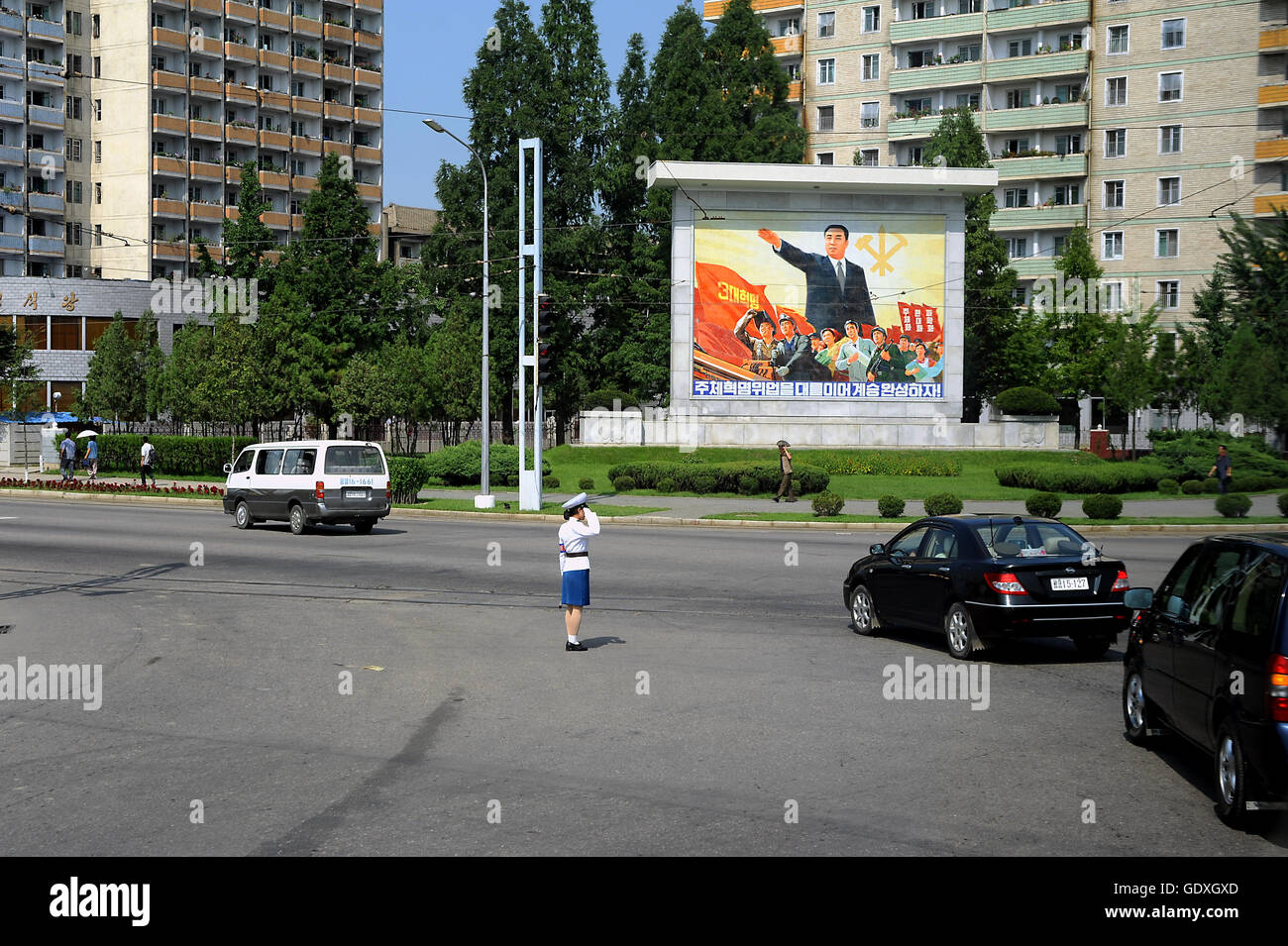 Street scene in Pyongyang Stock Photo - Alamy