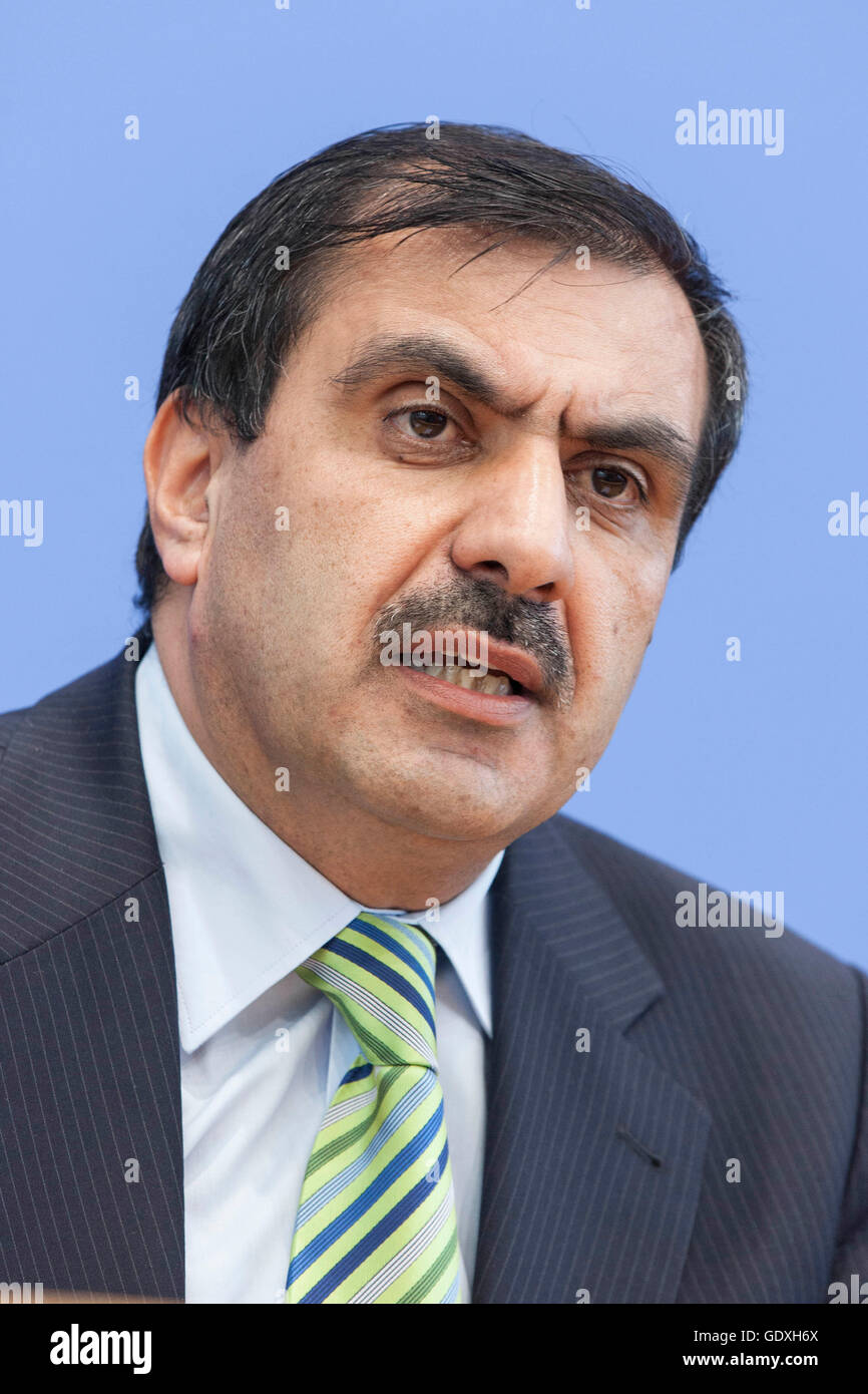 Berlin germany press conference berlin hi-res stock photography and ...