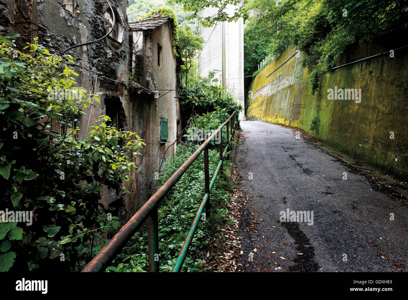 Wrecked House High Resolution Stock Photography and Images - Alamy