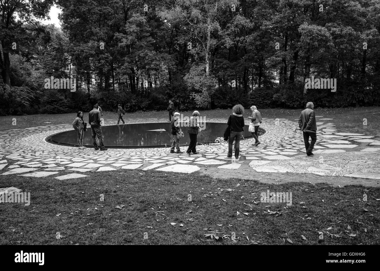 Roma and sinti victims hi-res stock photography and images - Alamy