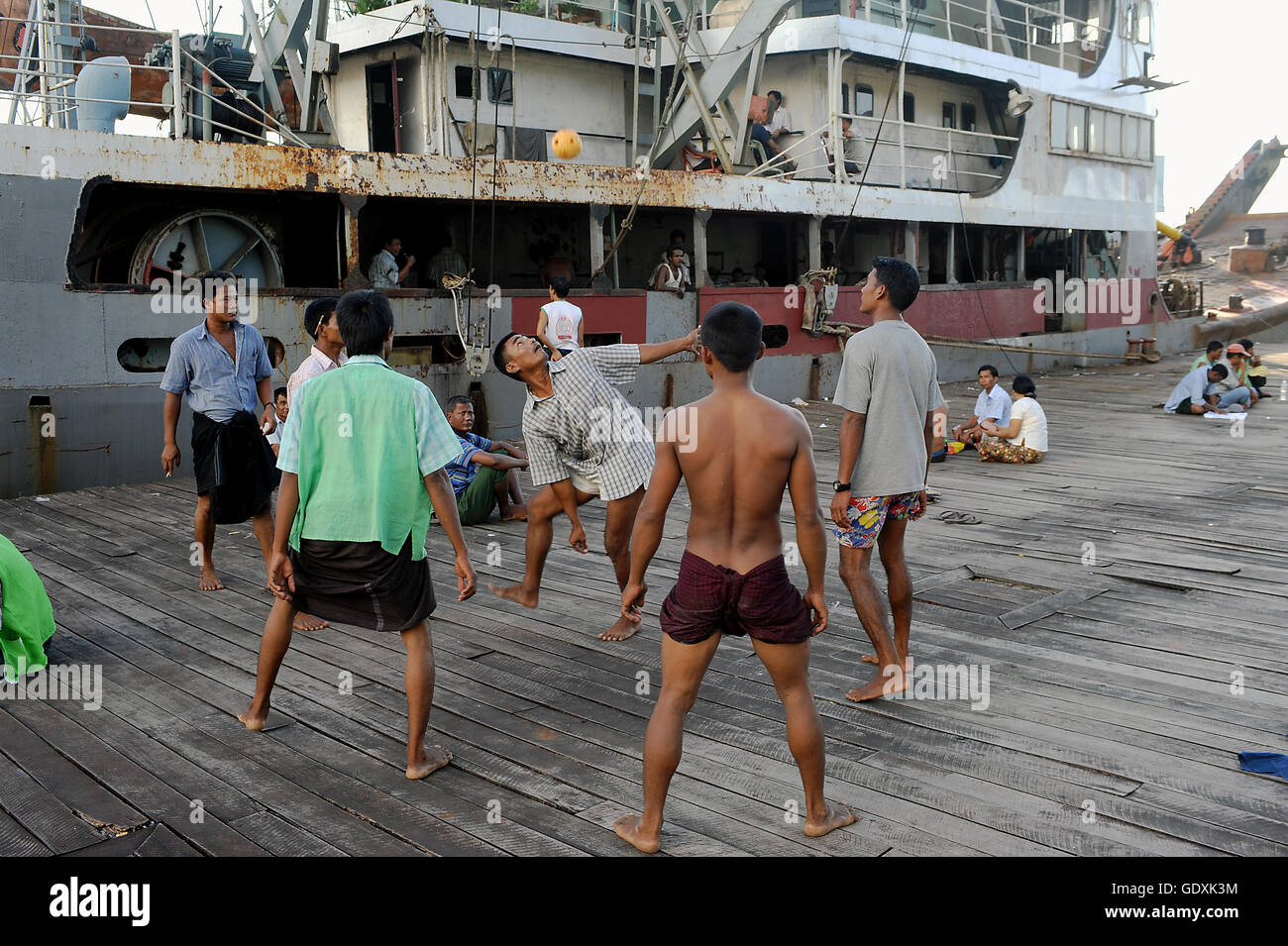 A game of Chin Lone Stock Photo - Alamy