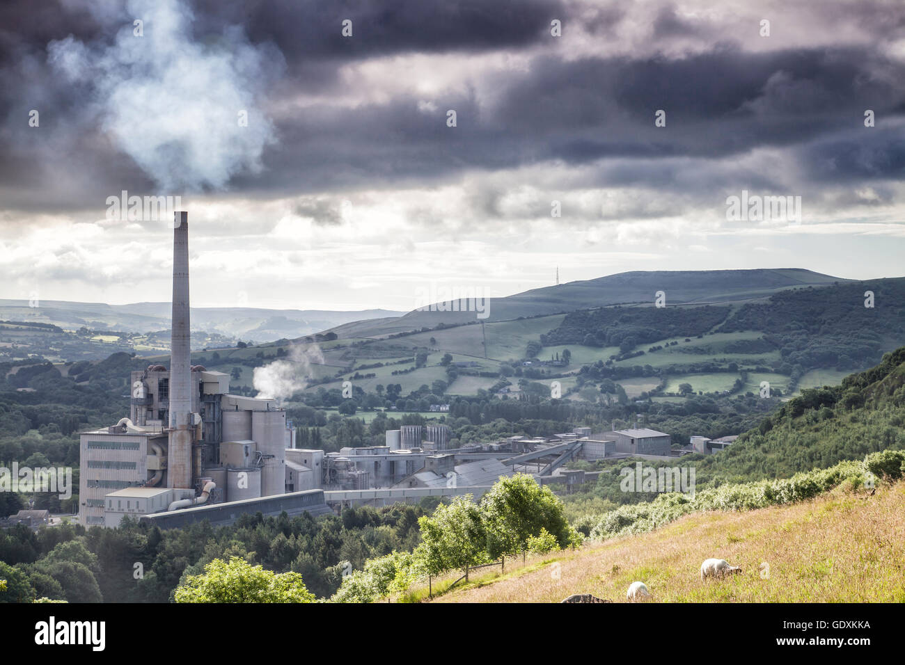 Cement works chimney hi-res stock photography and images - Alamy