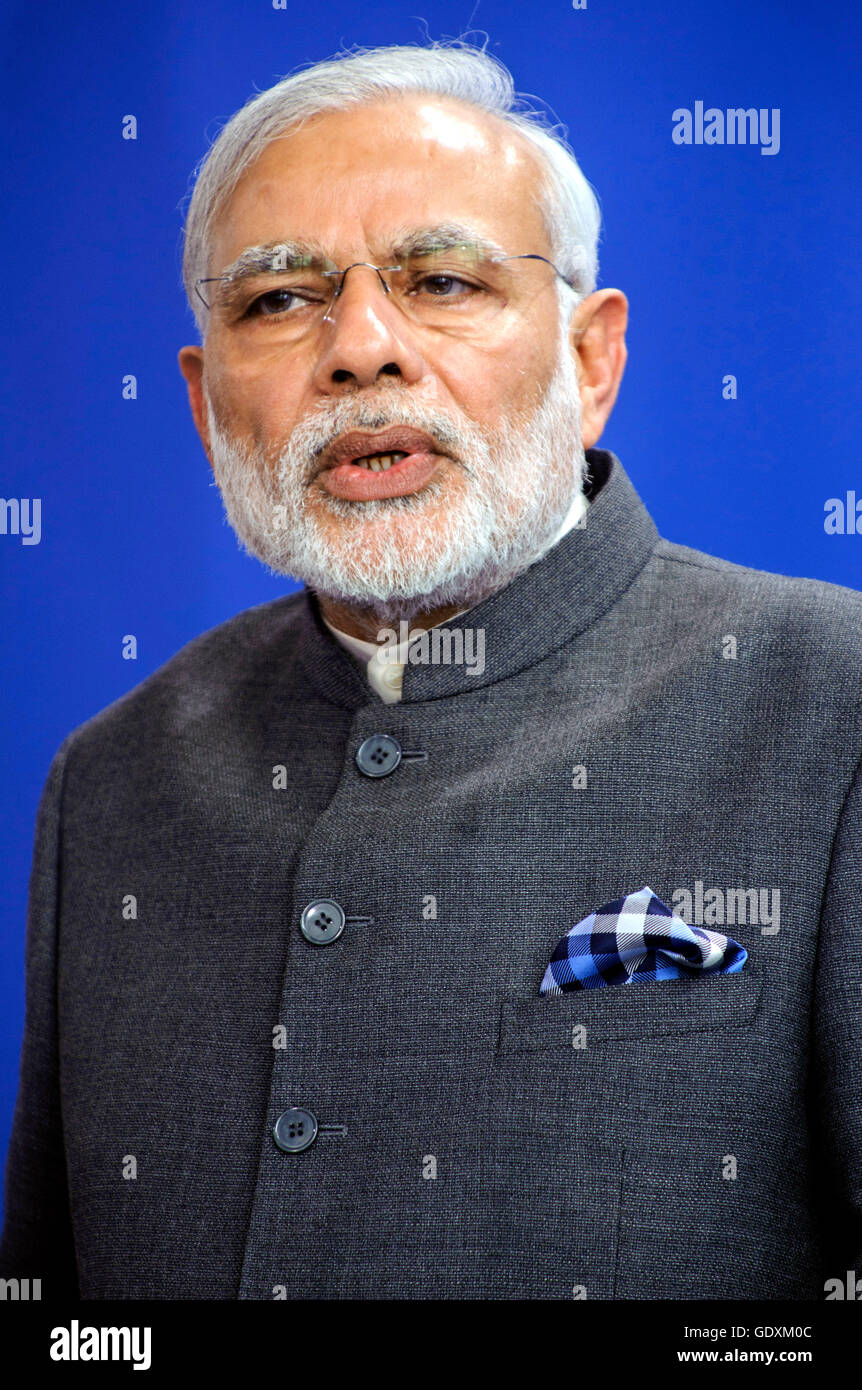 Portrait of narendra modi hi-res stock photography and images - Alamy