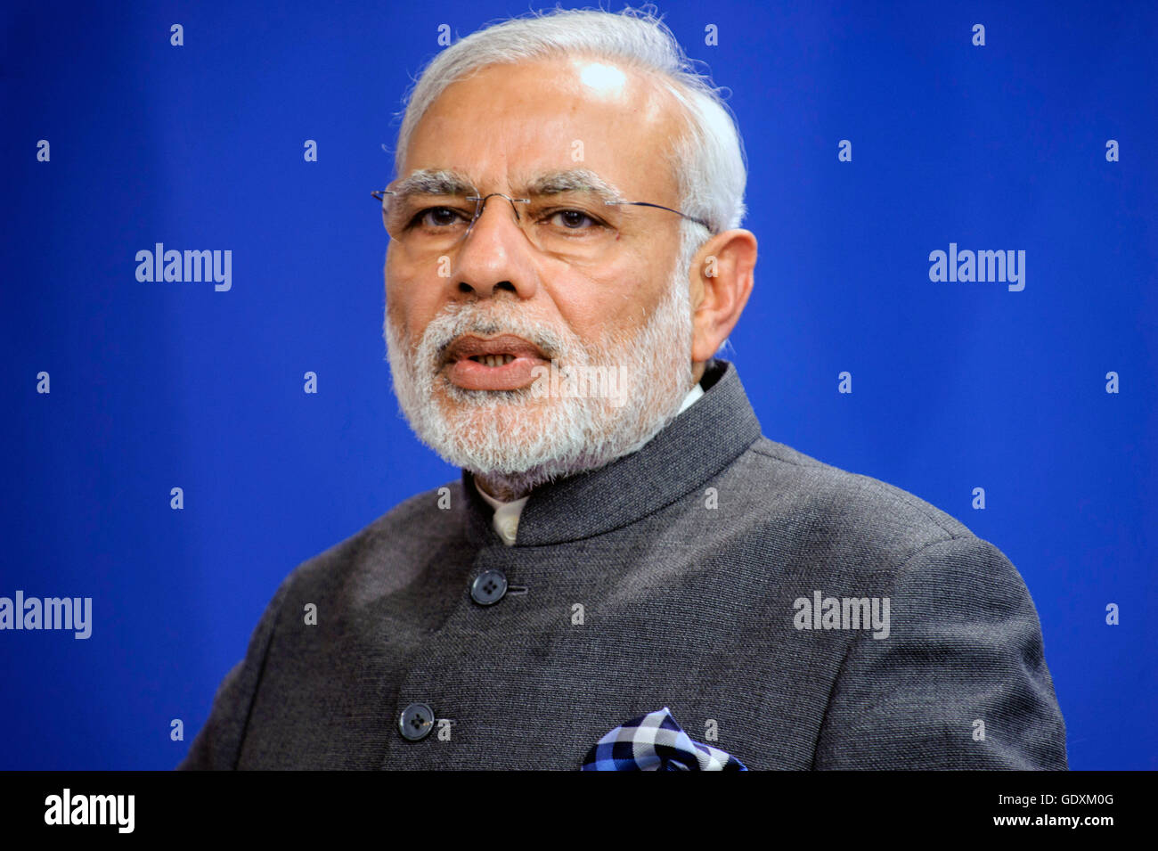 Portrait of narendra modi hi-res stock photography and images - Alamy