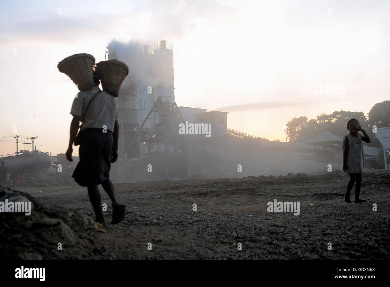 Day laborers in Yangon Stock Photo - Alamy