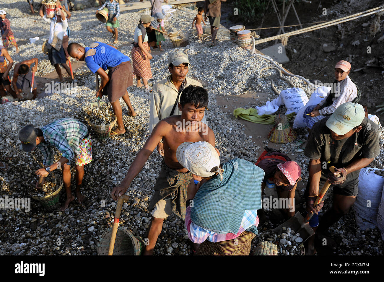 Day laborers in Yangon Stock Photo - Alamy