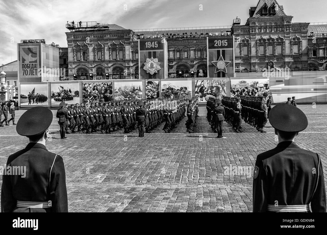 Soldiers parade military history hi-res stock photography and images ...