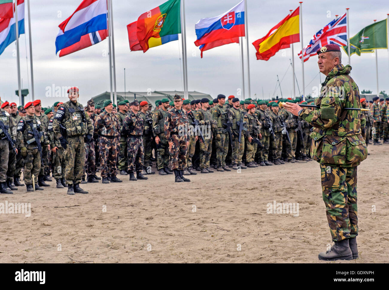 German Bundeswehr Soldiers High Resolution Stock Photography and Images ...