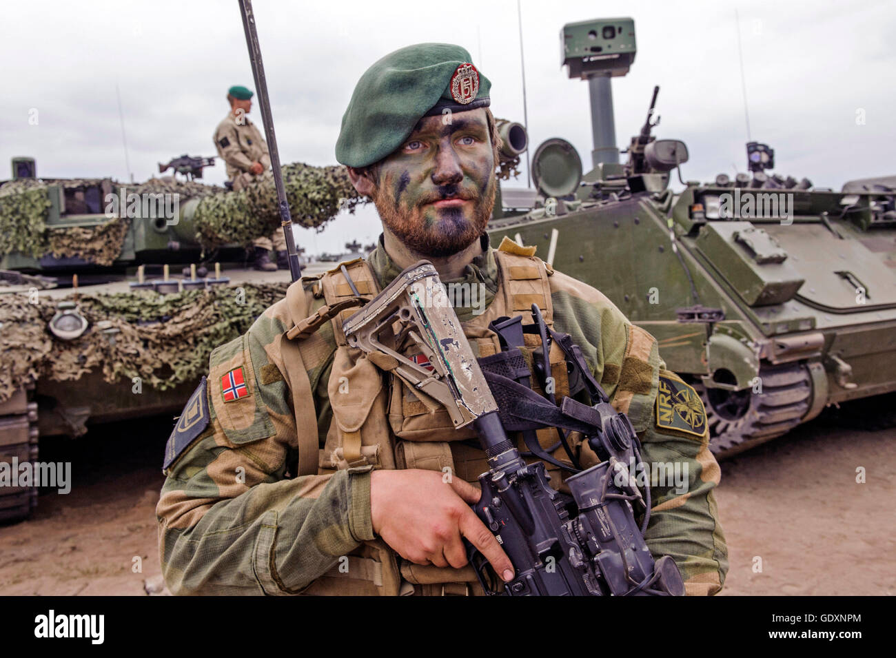 Norwegian army soldiers hi-res stock photography and images - Alamy