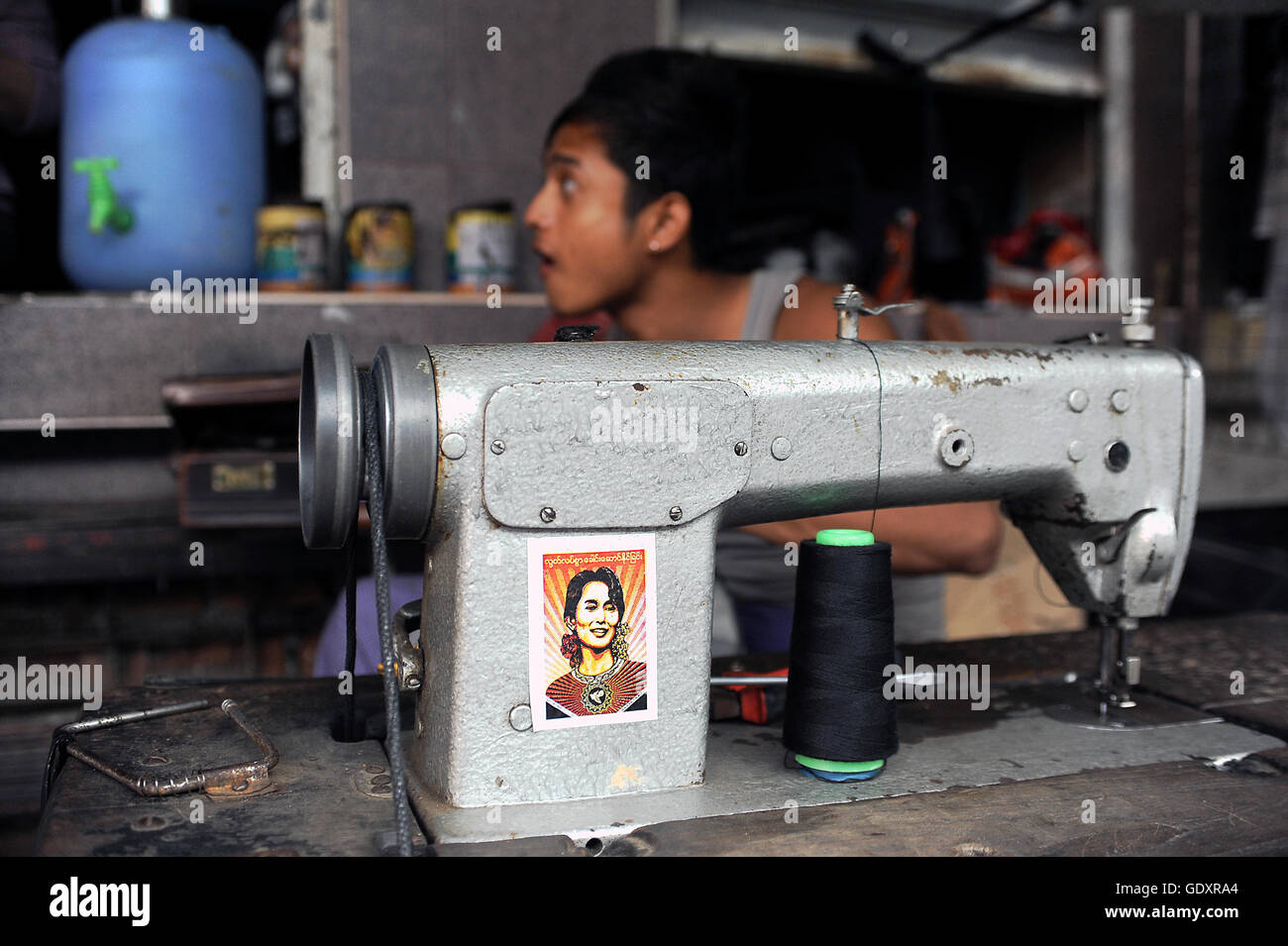 Sewing machine parts in hi-res stock photography and images - Alamy