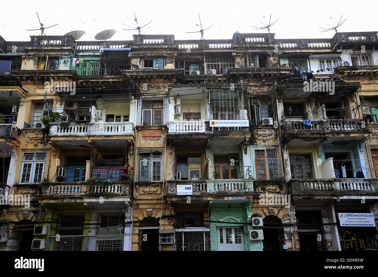 MYANMAR. Yangon. 2014. Colonial building Stock Photo - Alamy