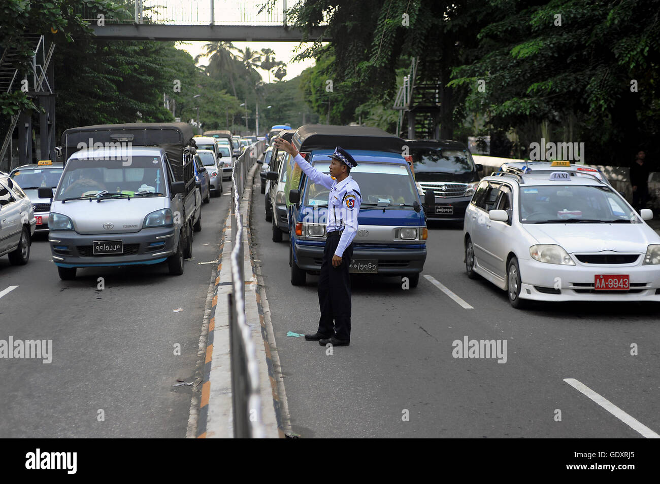 MYANMAR. Yangon. 2013. Traffic jam Stock Photo - Alamy