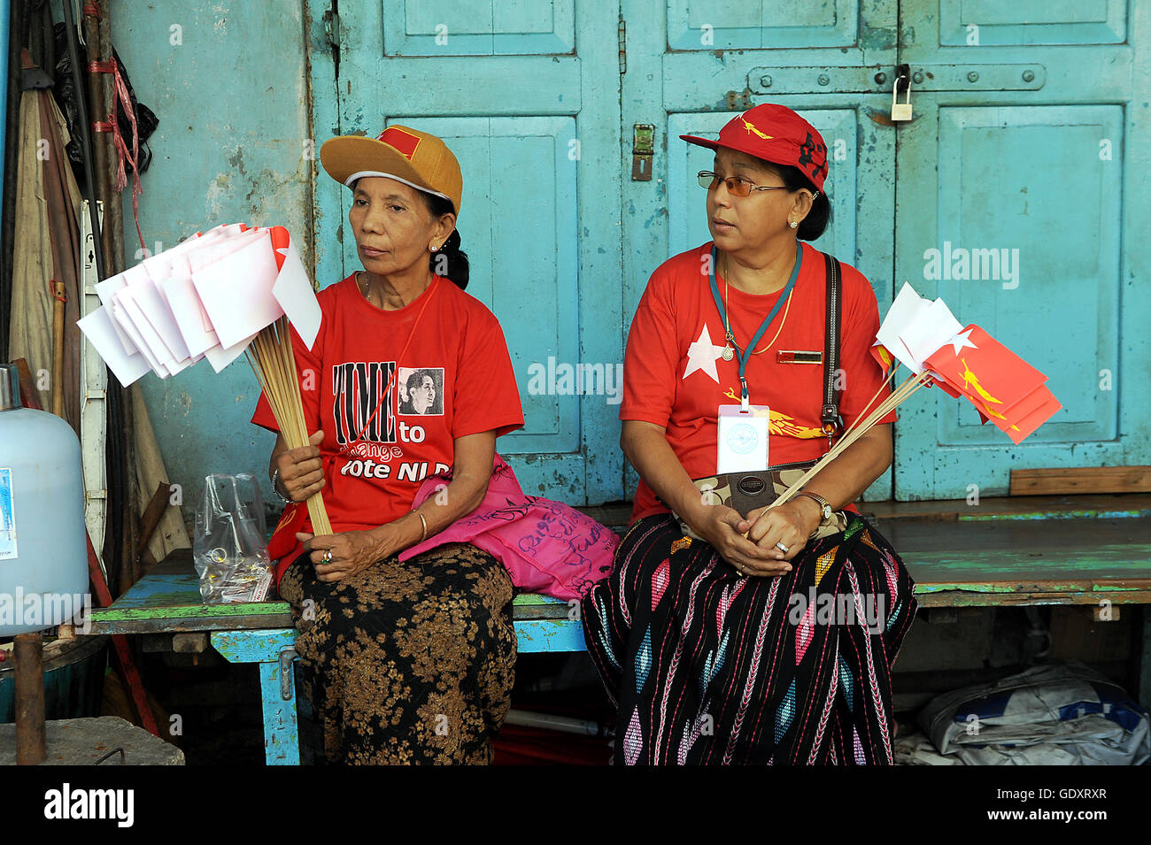 Nld supporters hi-res stock photography and images - Alamy