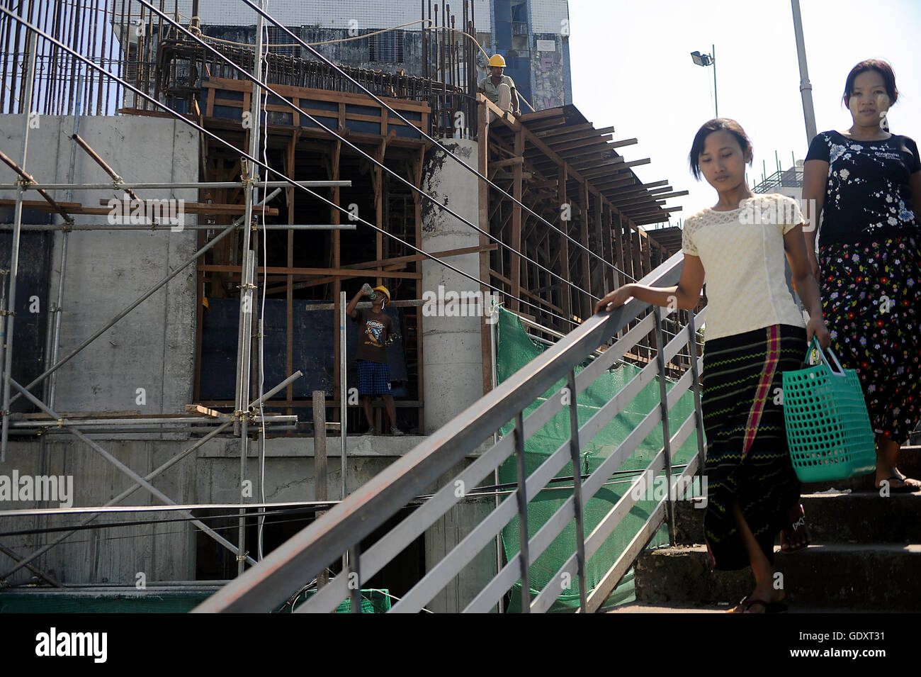 MYANMAR. Yangon. 2015. Building site Stock Photo - Alamy