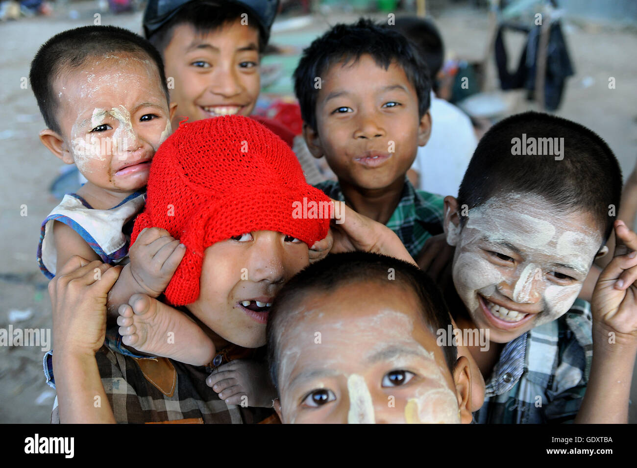 MYANMAR. Yangon. 2014. Children Stock Photo - Alamy