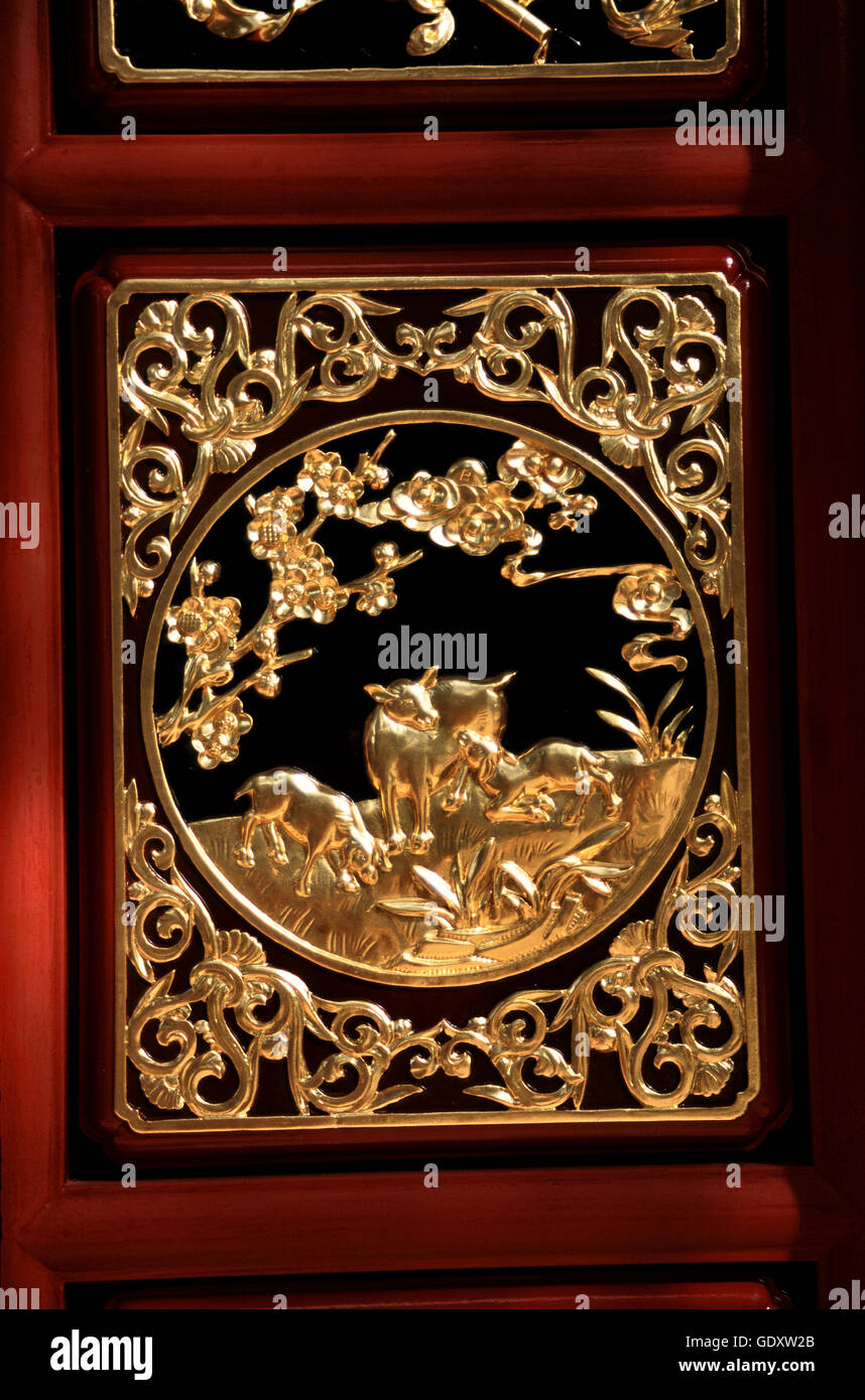 Lacquer panel hi-res stock photography and images - Alamy