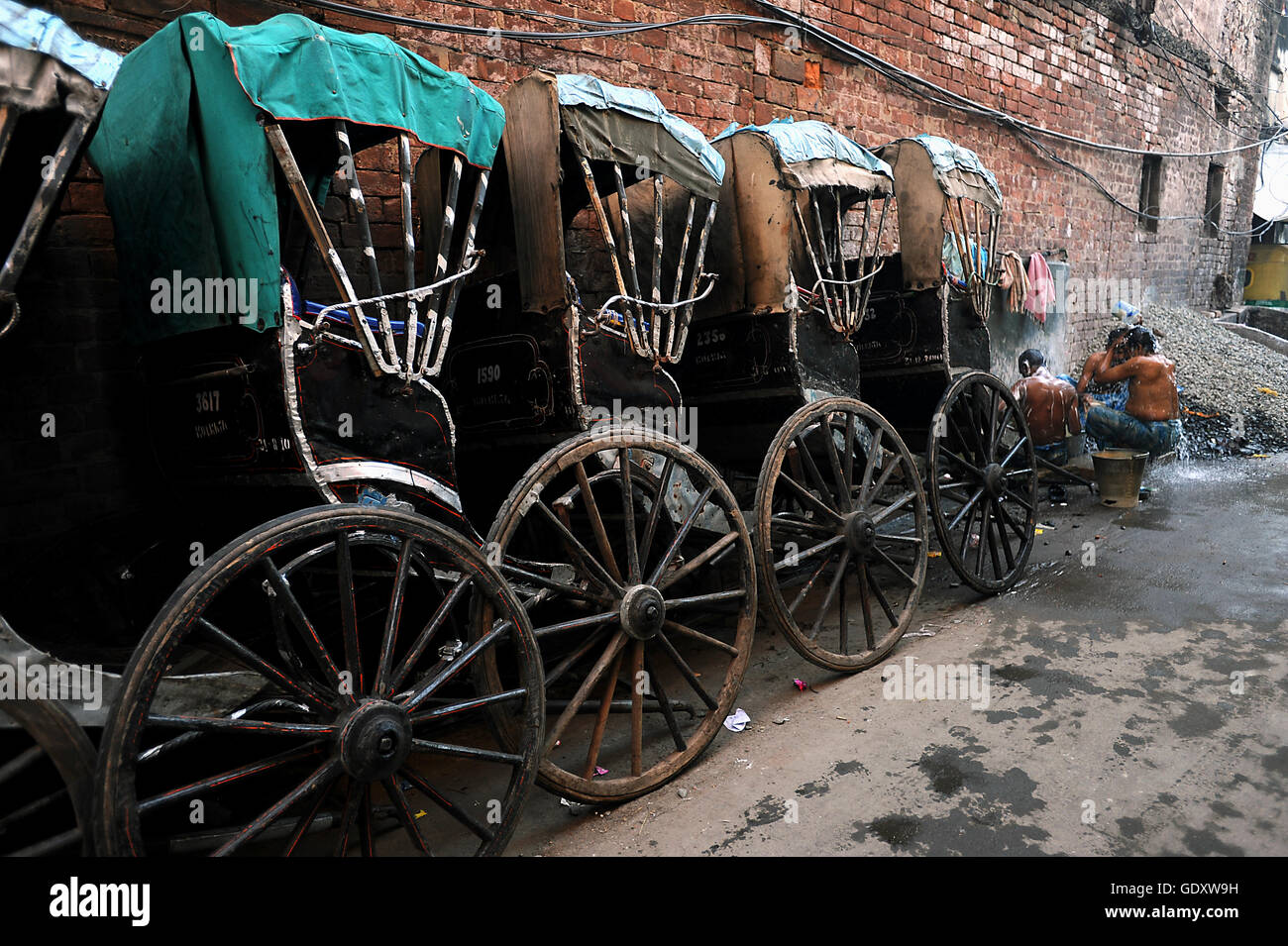 INDIA. Kolkata. 2011. Rickshaws Stock Photo - Alamy