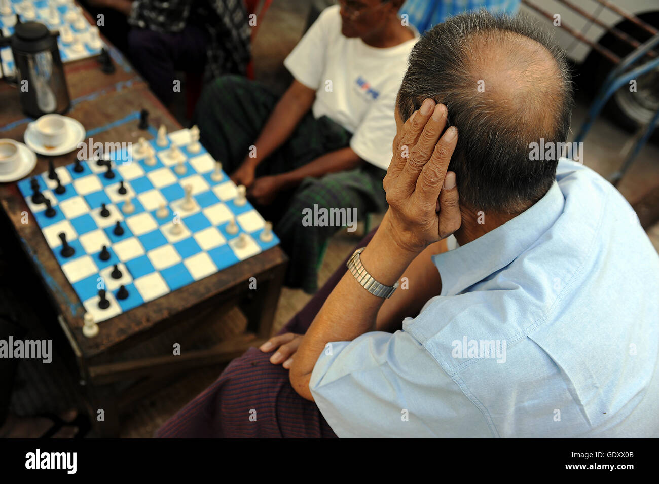 Burmese chess hi-res stock photography and images - Alamy