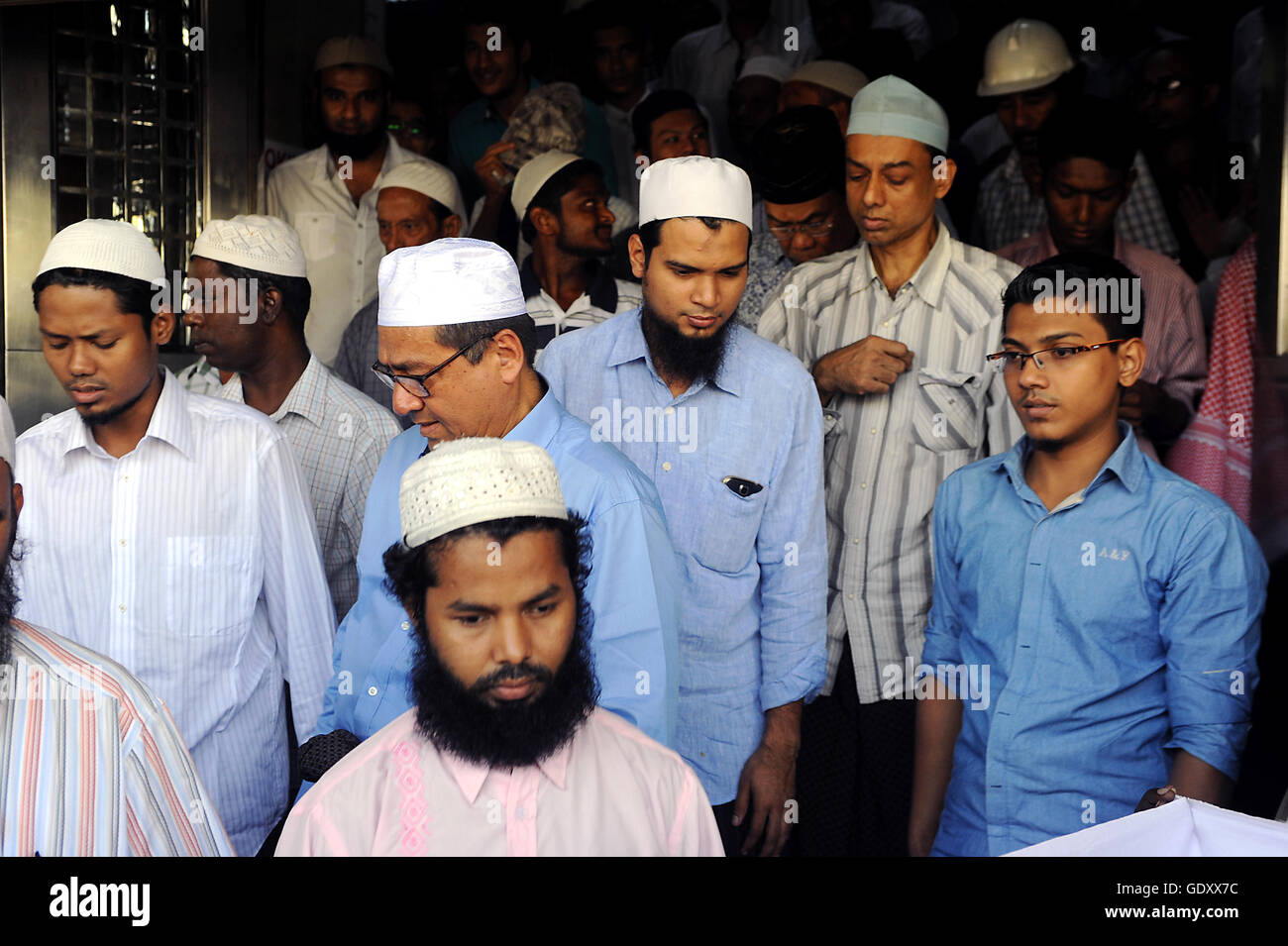 Burmese muslims hi-res stock photography and images - Alamy