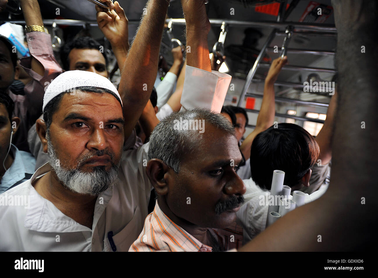Inside mumbai local train hi-res stock photography and images - Alamy